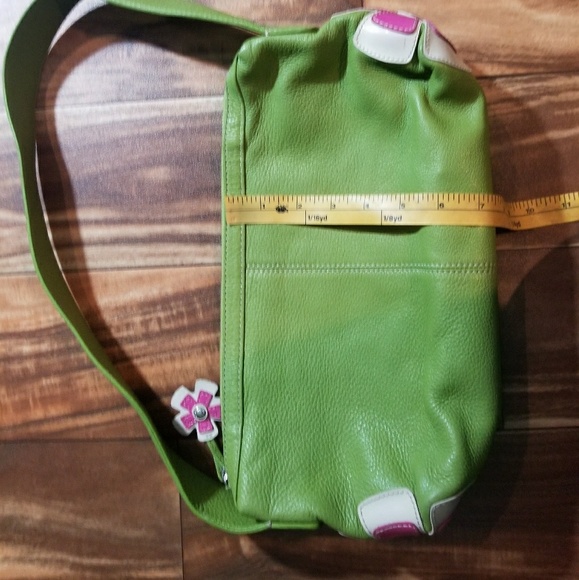 Gianni Bini | Bags | Gianni Bini Green Flower Bag | Poshmark